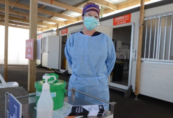 Knee Immobiliser Richard Splint Brace 60cm Length | QureMed